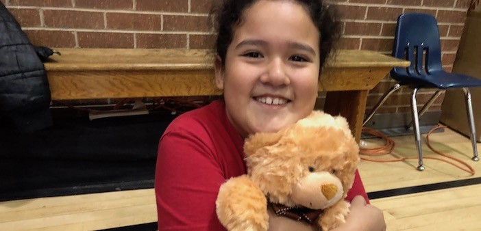 Elementary students’ Christmas wish list dreams come true (video) | The Hub