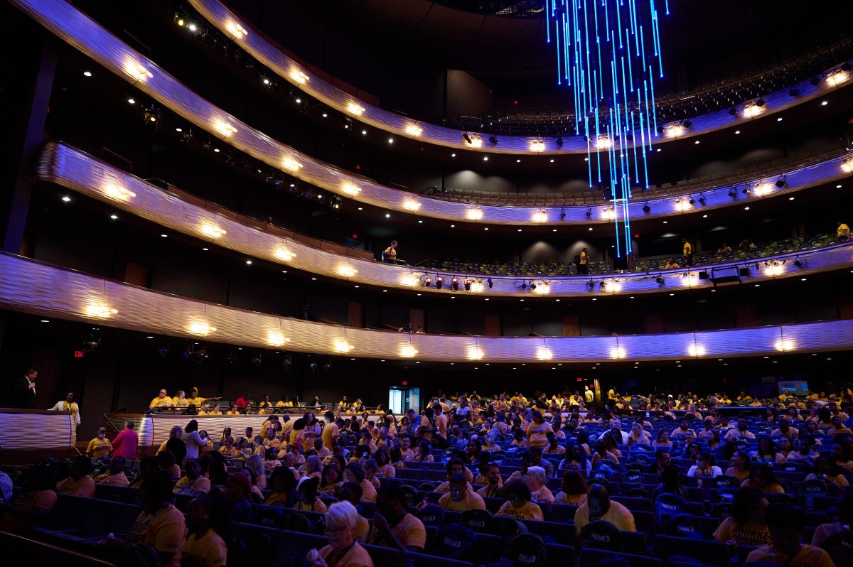 Dallas ISD welcomes 1,400 new teachers | The Hub