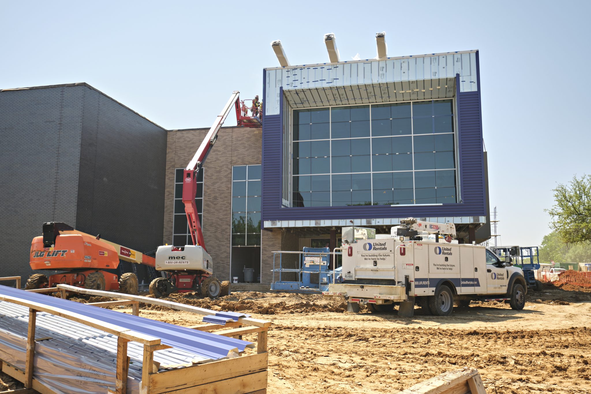 Dallas ISD’s bond construction work is ‘transforming the landscape ...