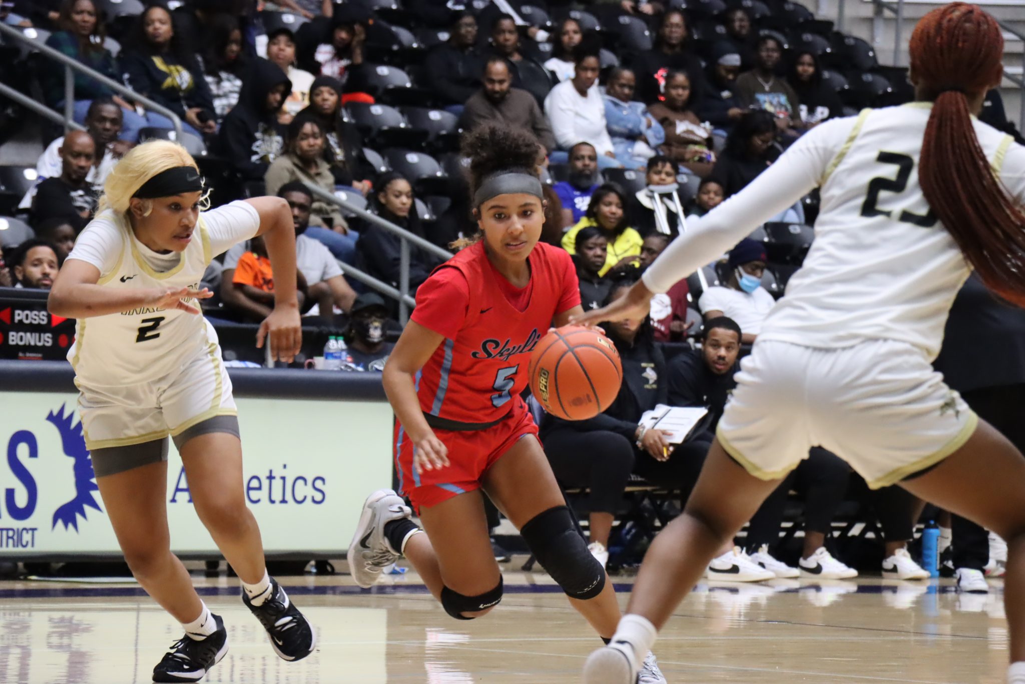 Dallas ISD Athletics to host 83rd Holiday Invitational Basketball ...