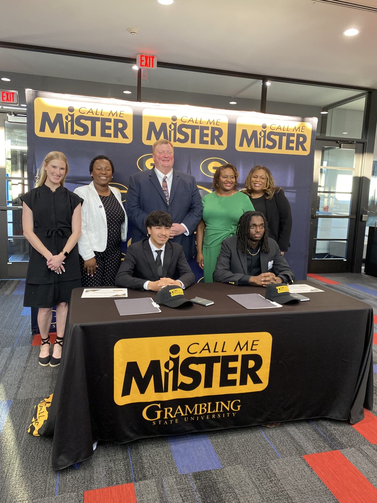 Dallas ISD honors future educators at annual Call Me MiSTER jacketing ...