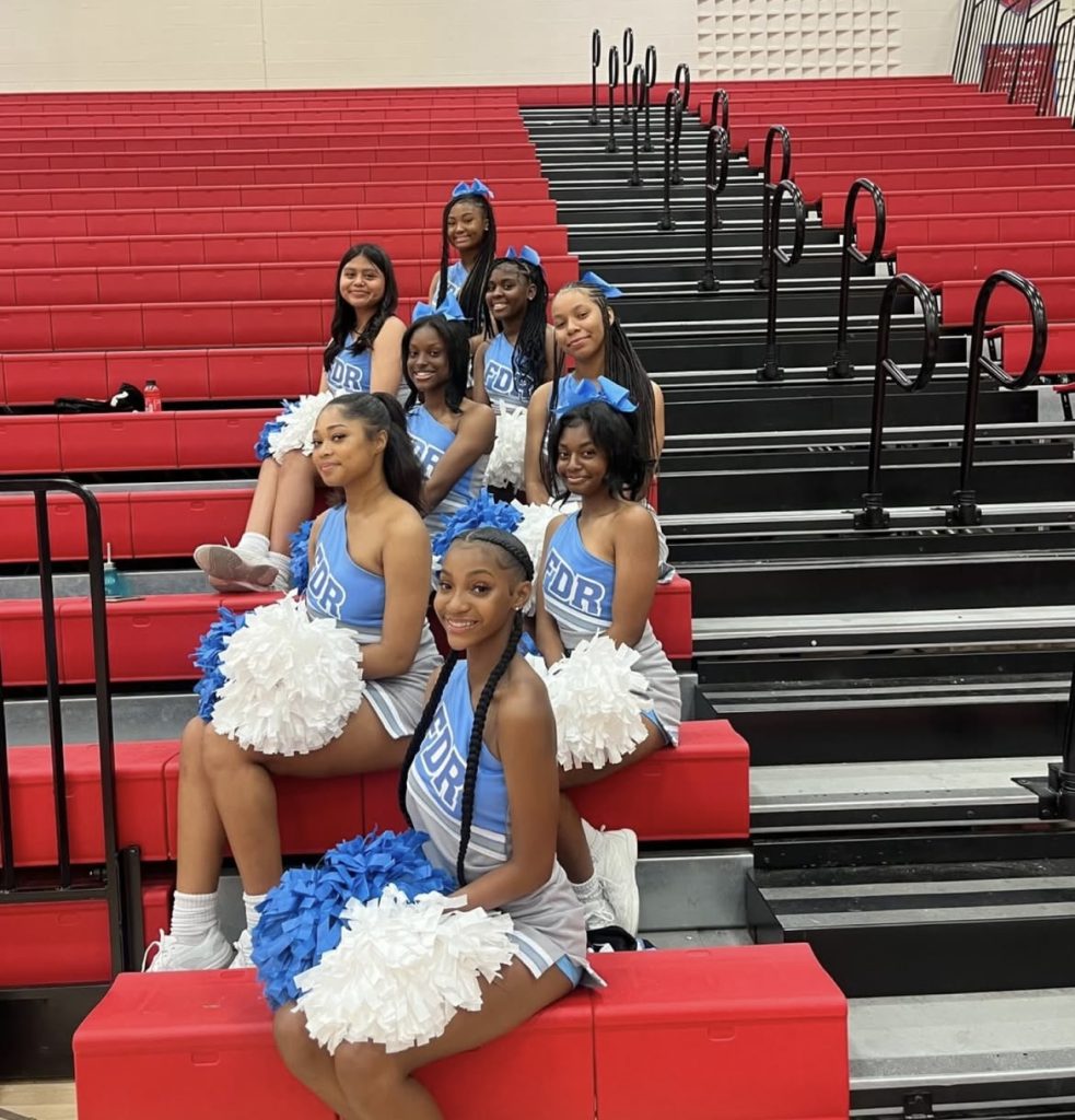 Roosevelt cheer program builds momentum with growing roster | The Hub